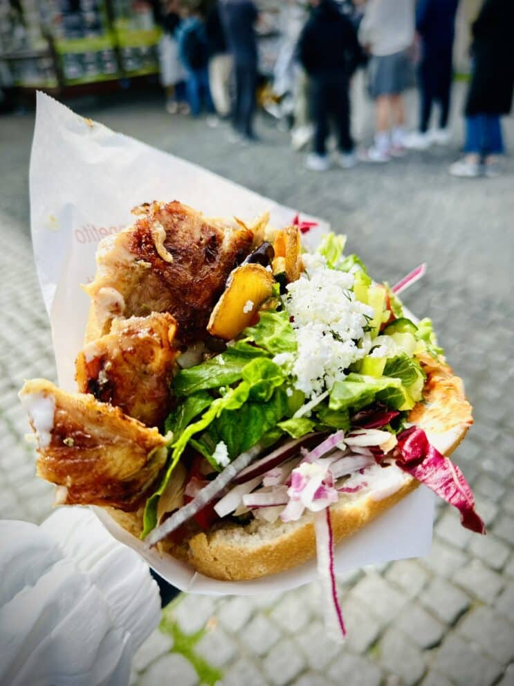 Najlepszy kebab w Berlinie – Mustafa’s Gemüse Kebap - She Was There